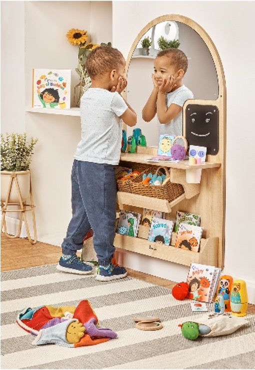 Millhouse Early Years Emotion Station Wall Mounted – Chequered Fox