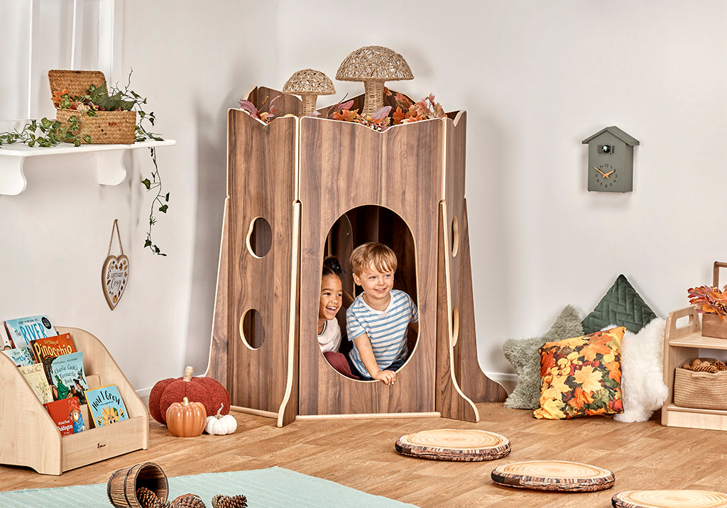 Millhouse Tree Trunk Hideaway – Chequered Fox